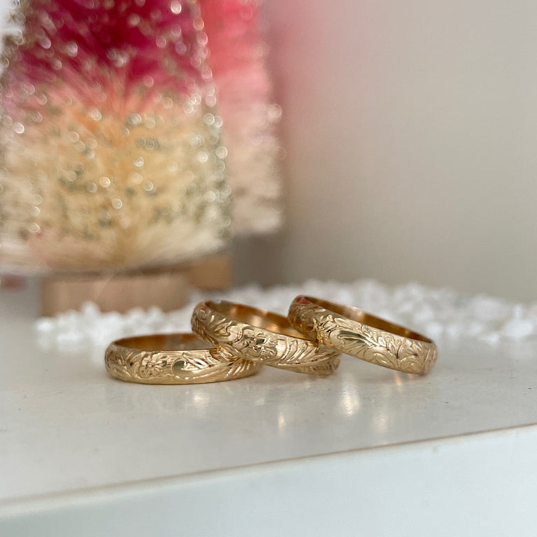 Cora Vintage Band Ring Gold – IsabelleGraceJewelry