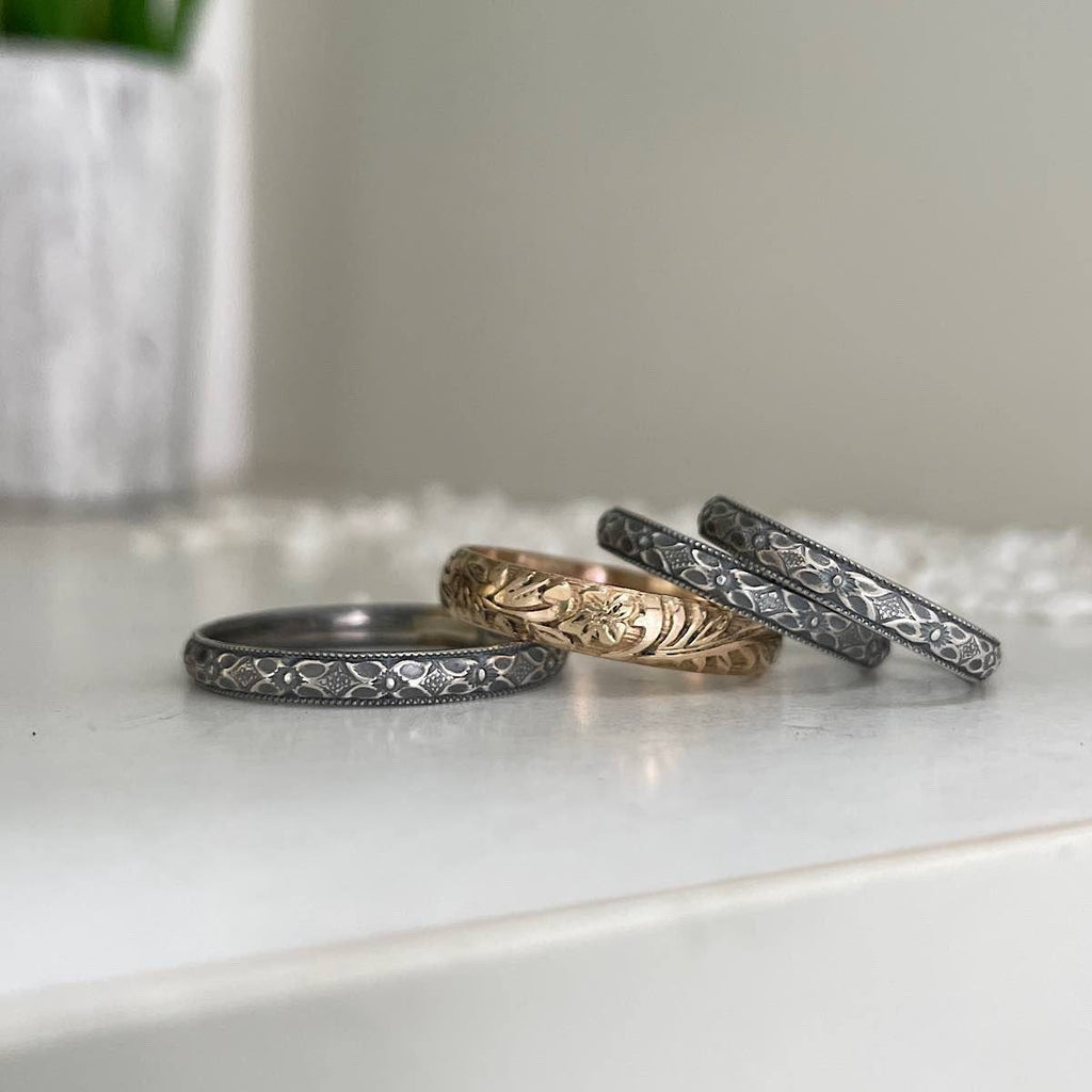 Cora Vintage Band Ring Gold – IsabelleGraceJewelry